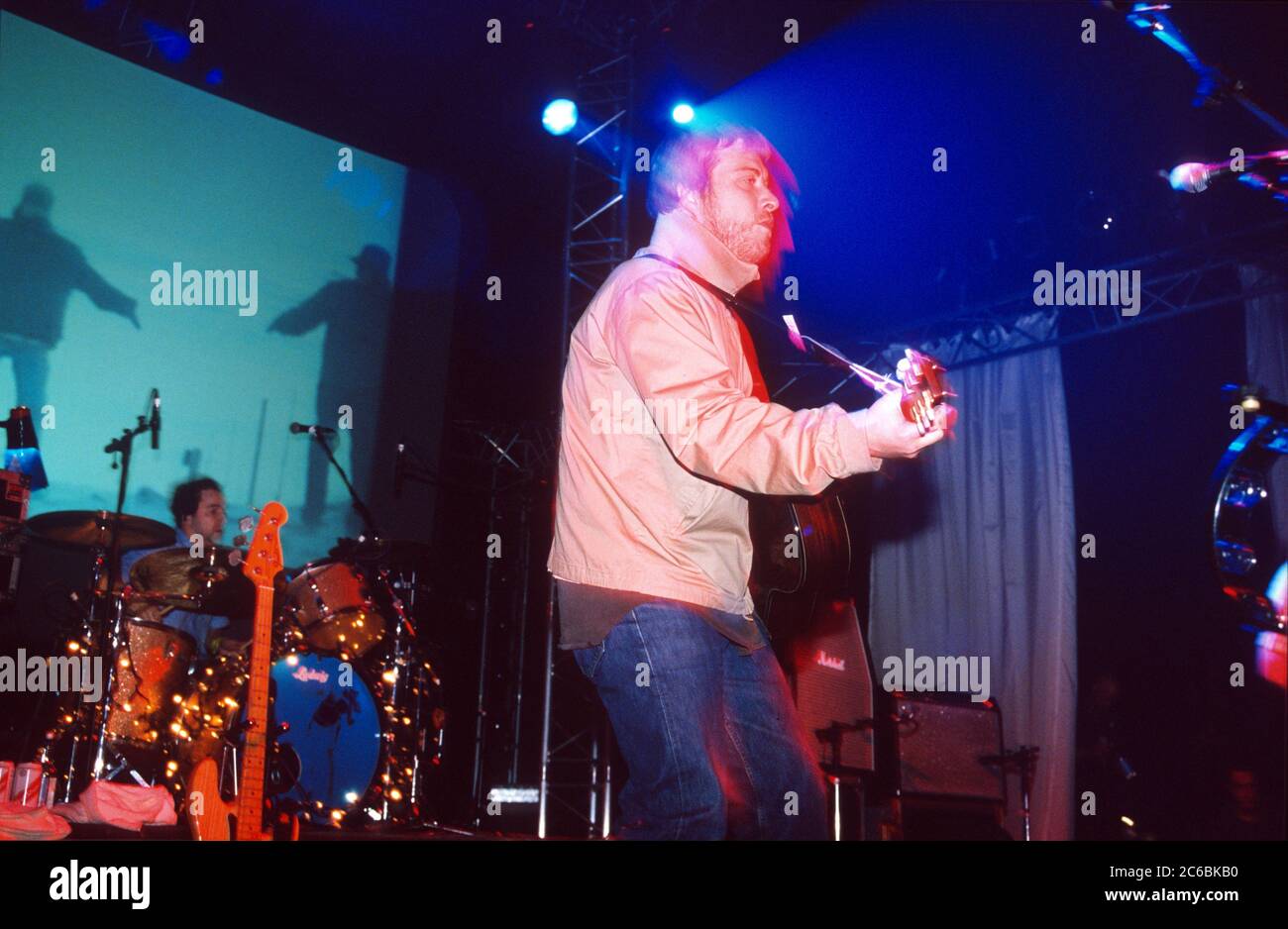 Doves band 2000 hi-res stock photography and images - Alamy