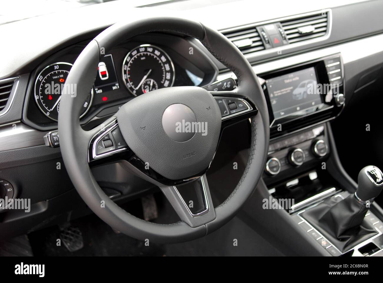 steering wheel steering wheel in the new modern car Stock Photo - Alamy
