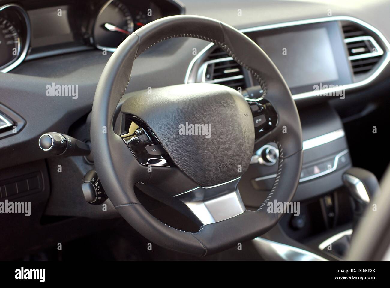steering wheel steering wheel in the new modern car Stock Photo - Alamy