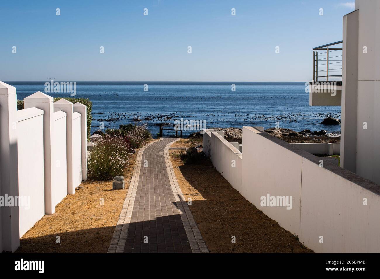 Bend in the road beach hi-res stock photography and images - Alamy