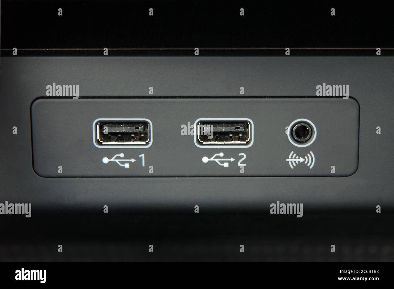 Car media hi-res stock photography and images - Alamy