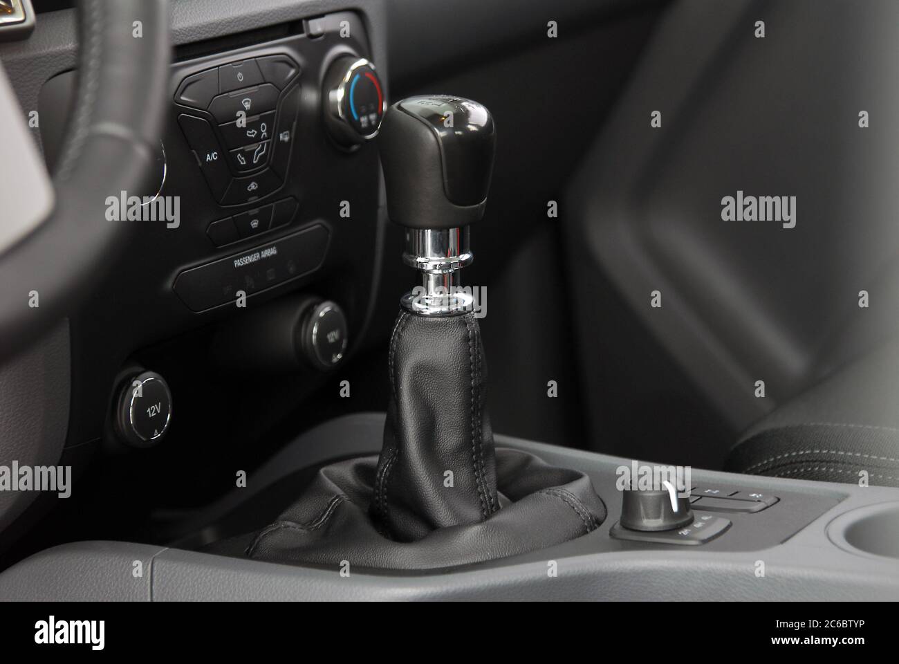Manual gear shift. Maual shift lever in the passenger car Stock Photo ...