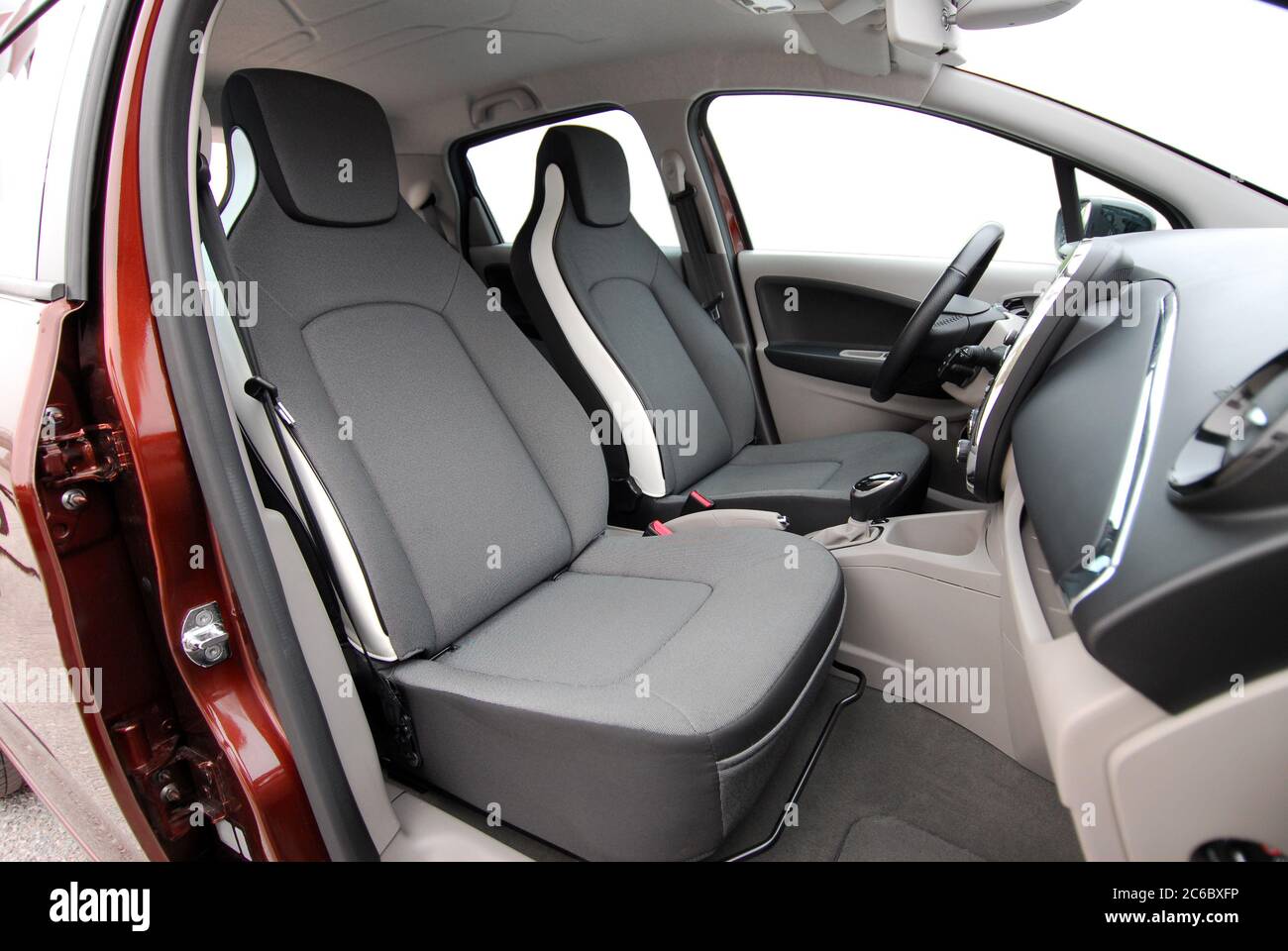 Front car seats Stock Photo - Alamy