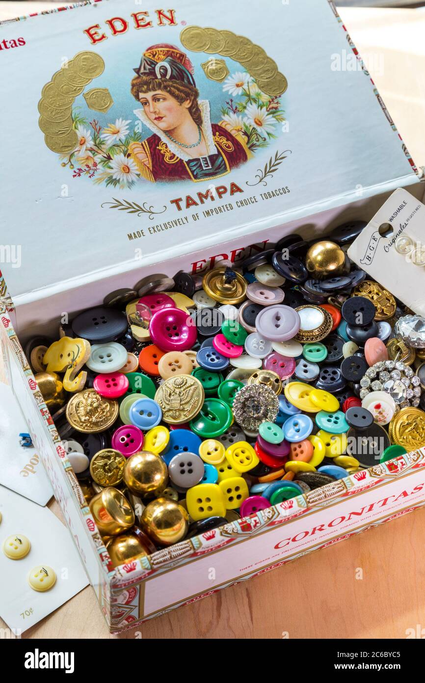 Vintage Button Collection in Old Cigar Box Stock Photo - Alamy