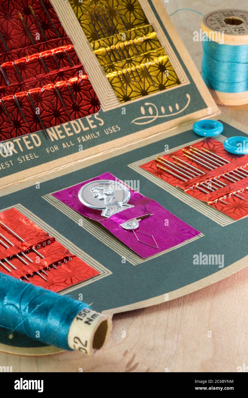 Packet of needles hi-res stock photography and images - Alamy