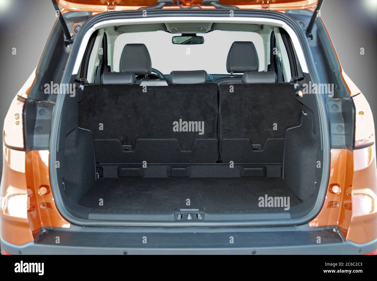 Empty trunk of the car Stock Photo - Alamy