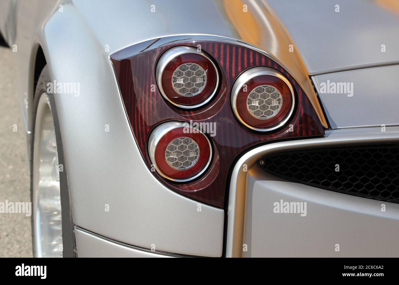 Suv rear lights hi-res stock photography and images - Alamy