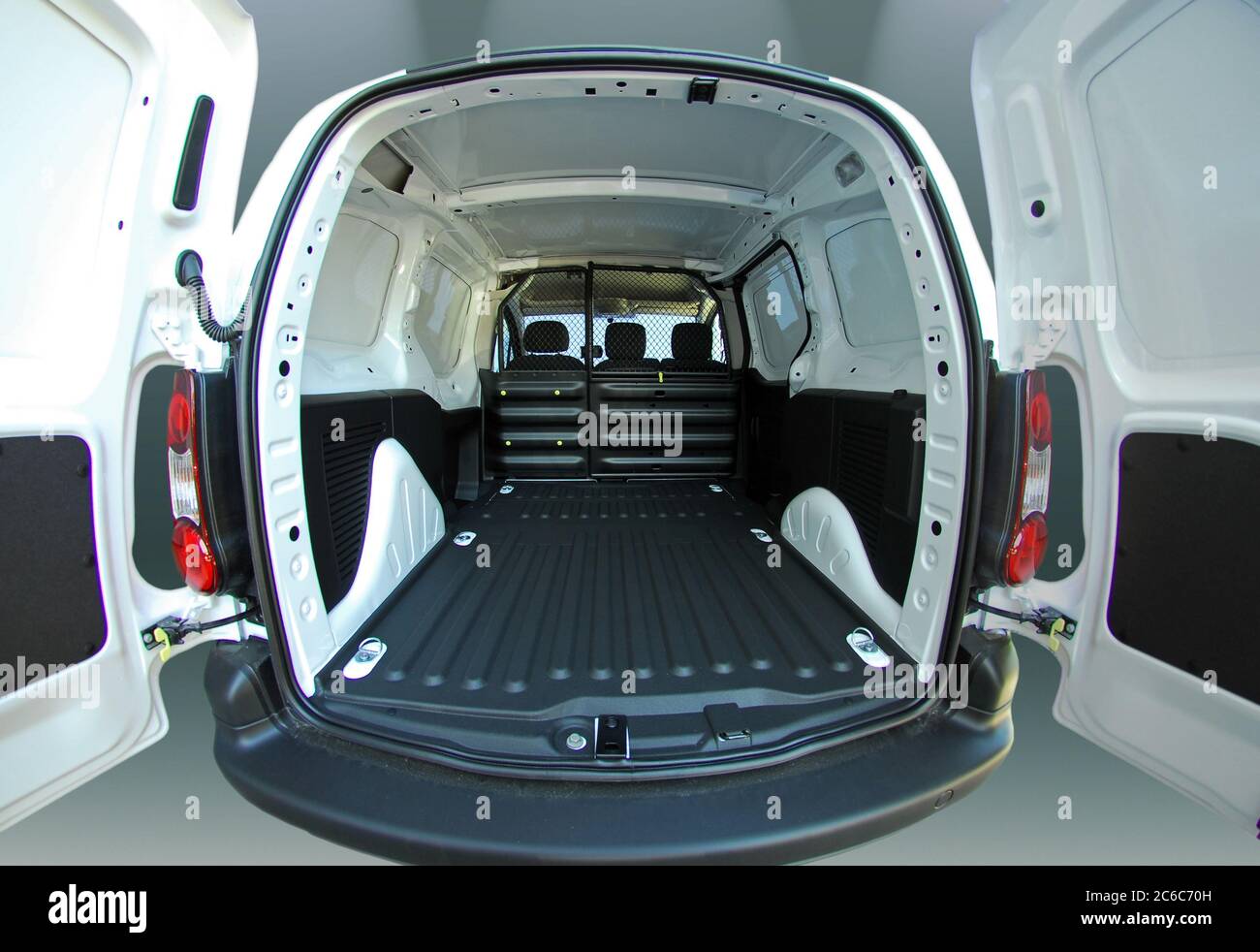 Open delivery van. Empty van with rear doors opened Stock Photo - Alamy