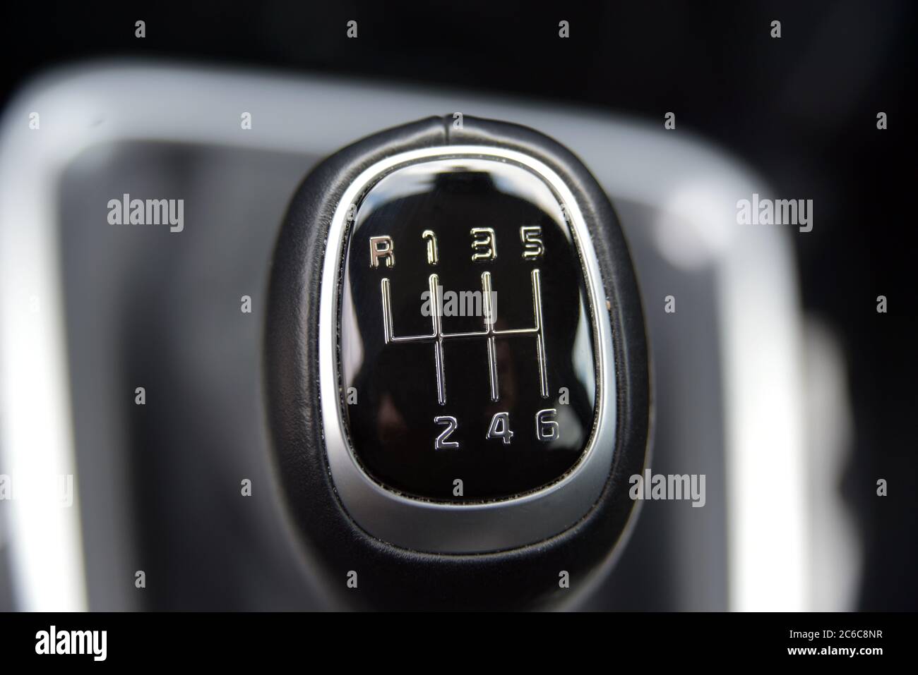 Manual gear shift. Te head of the manual transmission lever Stock Photo ...