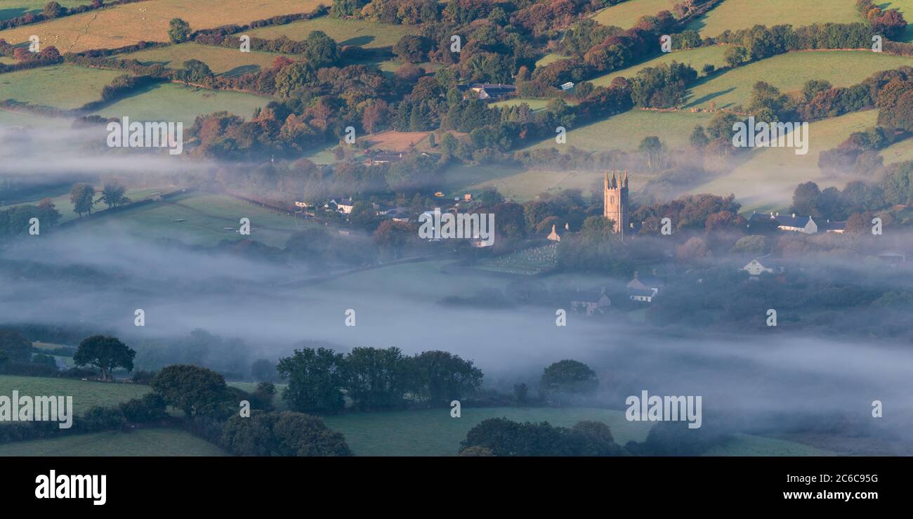 Mist church hi-res stock photography and images - Alamy