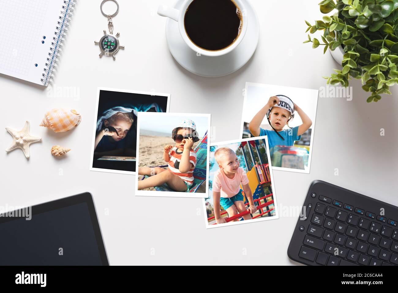 Family photograph frame desk hi-res stock photography and images - Alamy