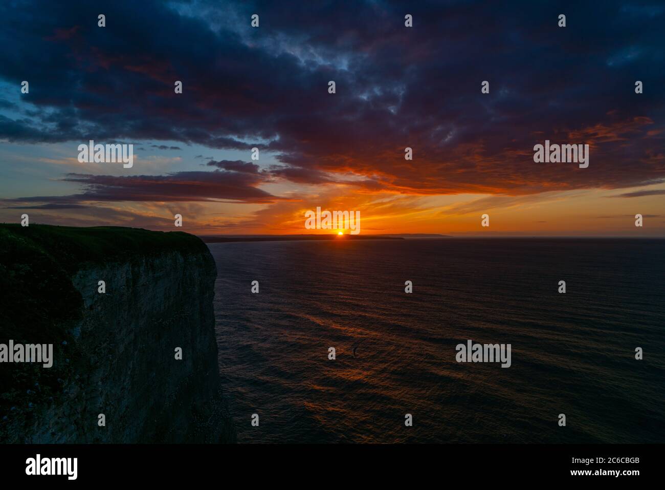 The sunsets over the sea near Thornwick Bay, Flamborough Head, East ...