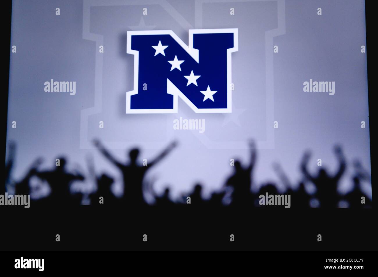 Nfc symbol hi-res stock photography and images - Alamy