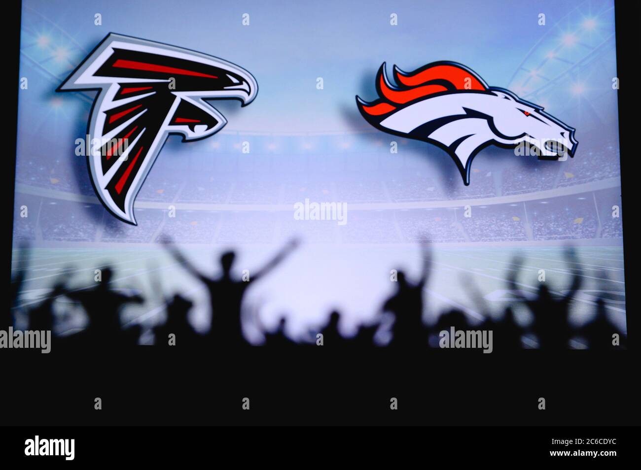 Mile high stadium denver hi-res stock photography and images - Alamy