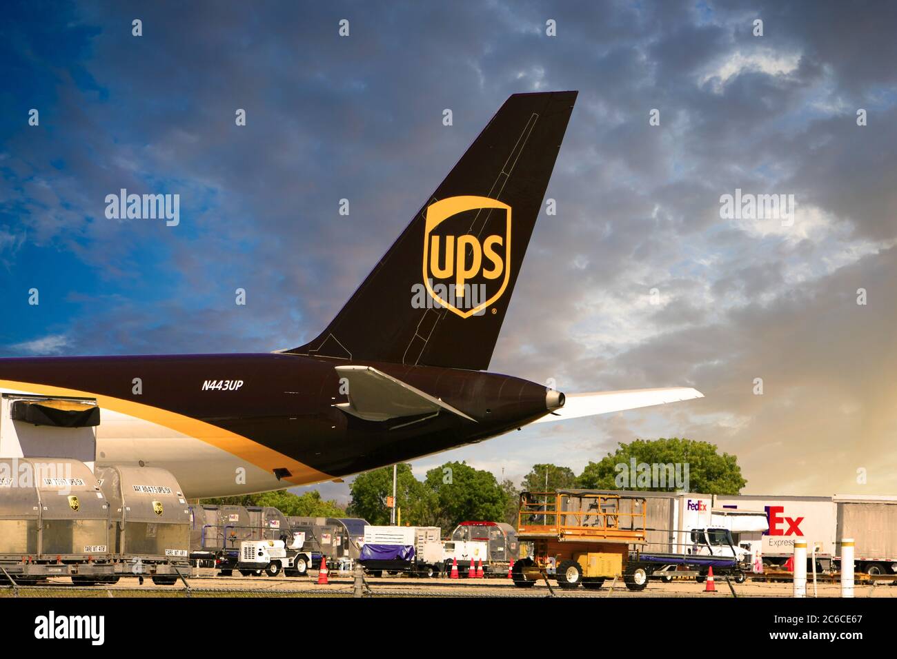 Rsw technology logo hi-res stock photography and images - Alamy