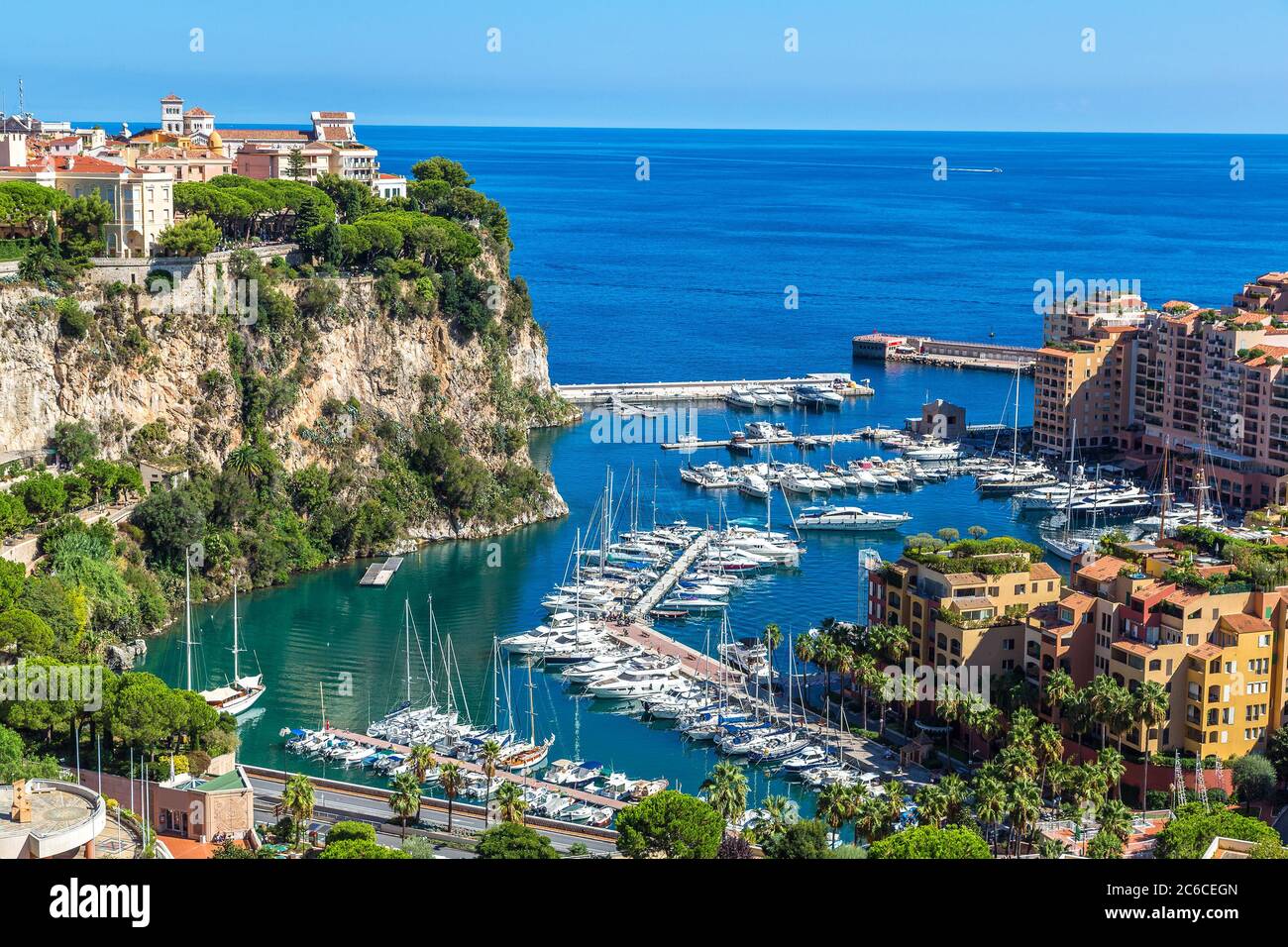 Panoramic view of prince's palace in Monte Carlo in a summer day ...