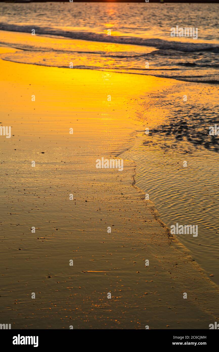 Dubai sea and beach, beautiful sunset at the beach Stock Photo - Alamy