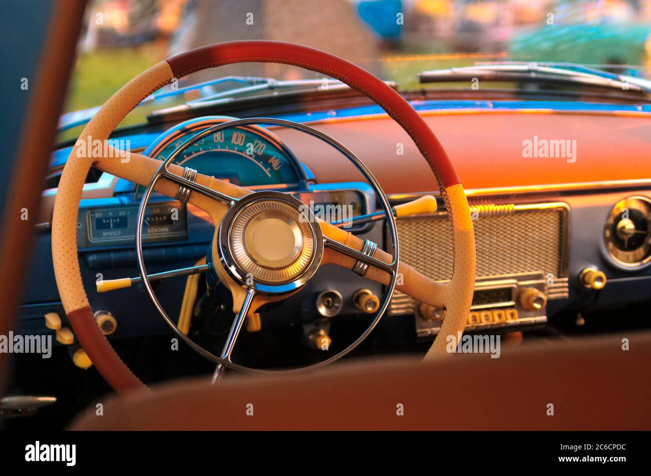 Vintage steering wheel and dashboard Stock Photo - Alamy
