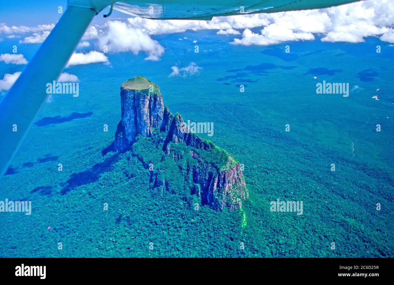 Indios amazonas hi-res stock photography and images - Alamy