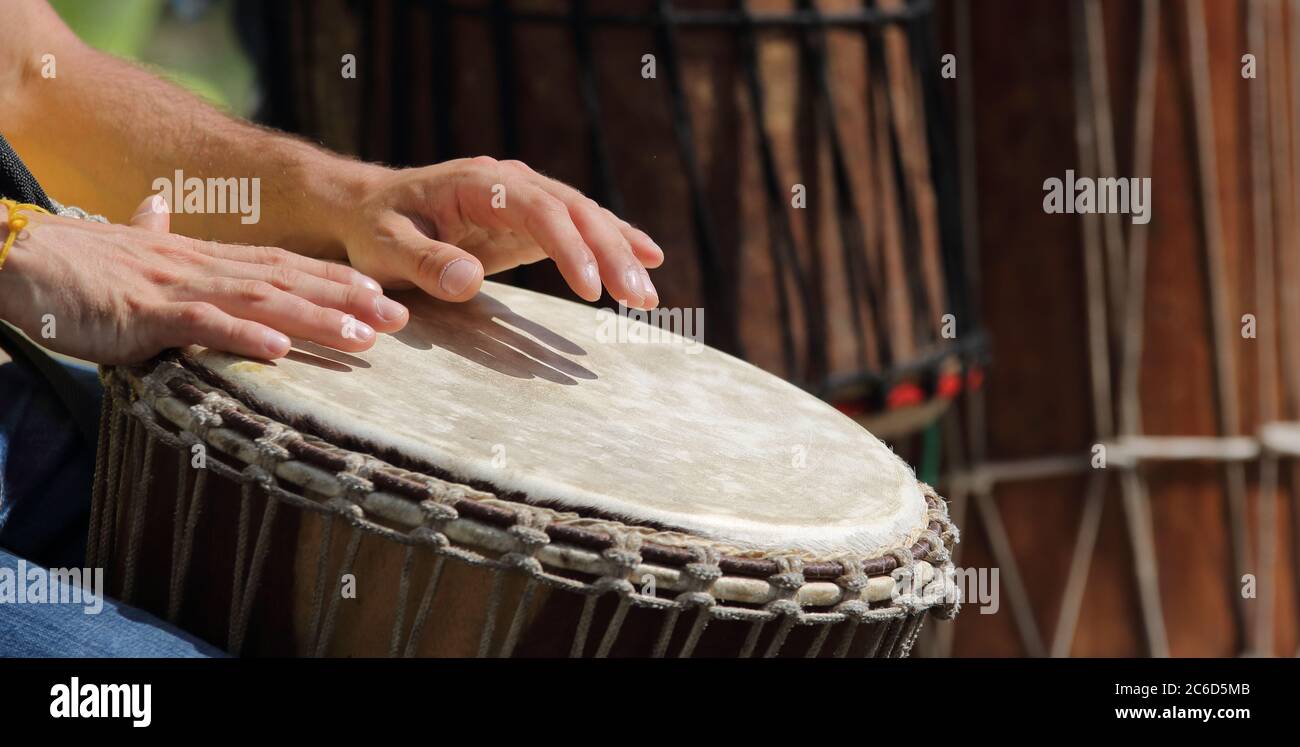 Man playing the drums hi-res stock photography and images - Alamy