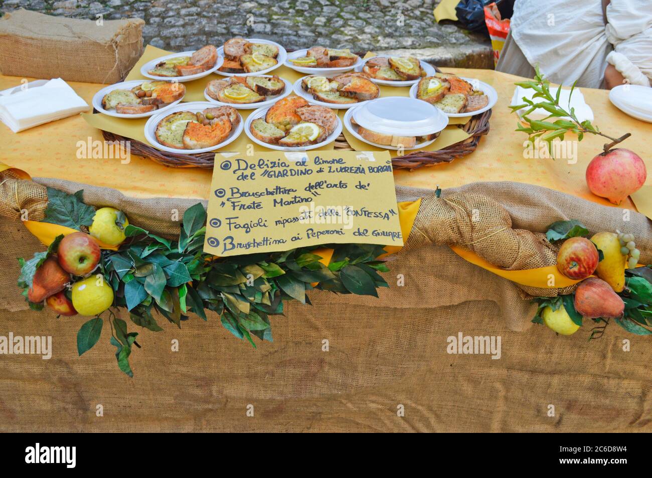 Food holidays in italy hi-res stock photography and images - Alamy
