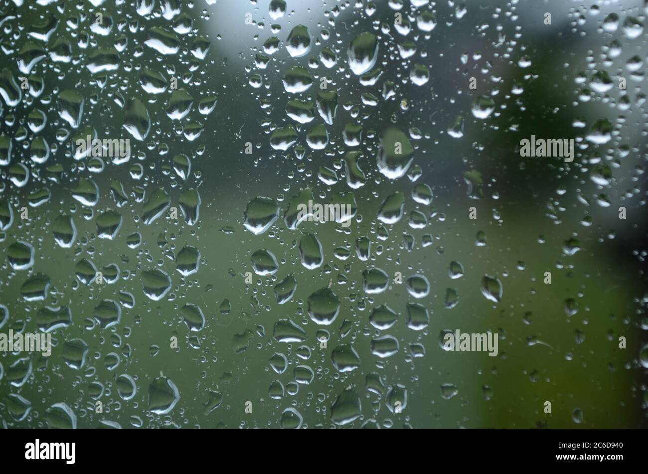 Raindrops on glasses hi-res stock photography and images - Alamy