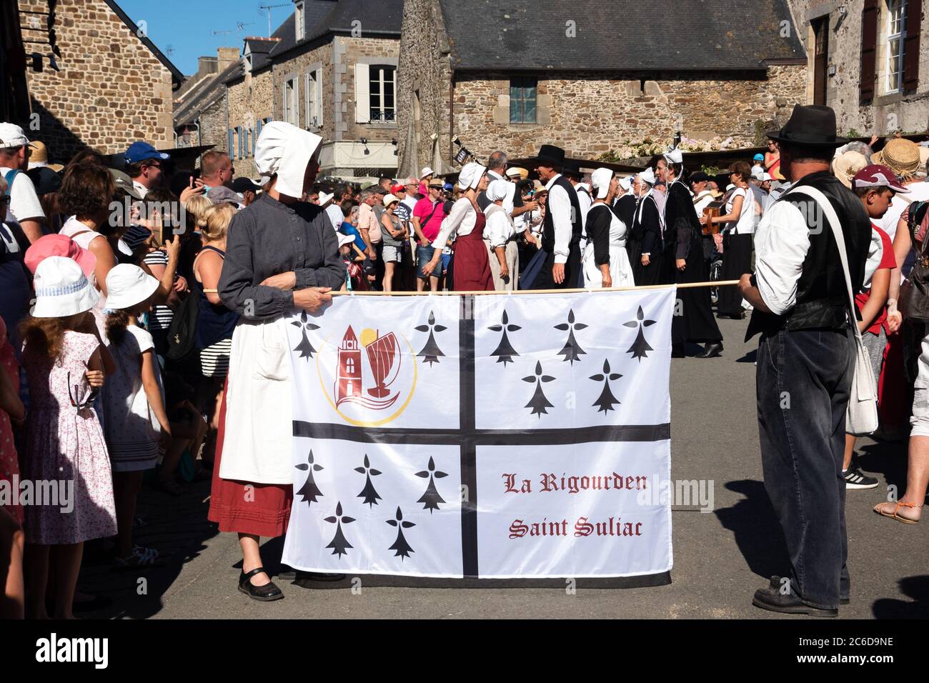Folklore music instruments breton hi-res stock photography and images ...