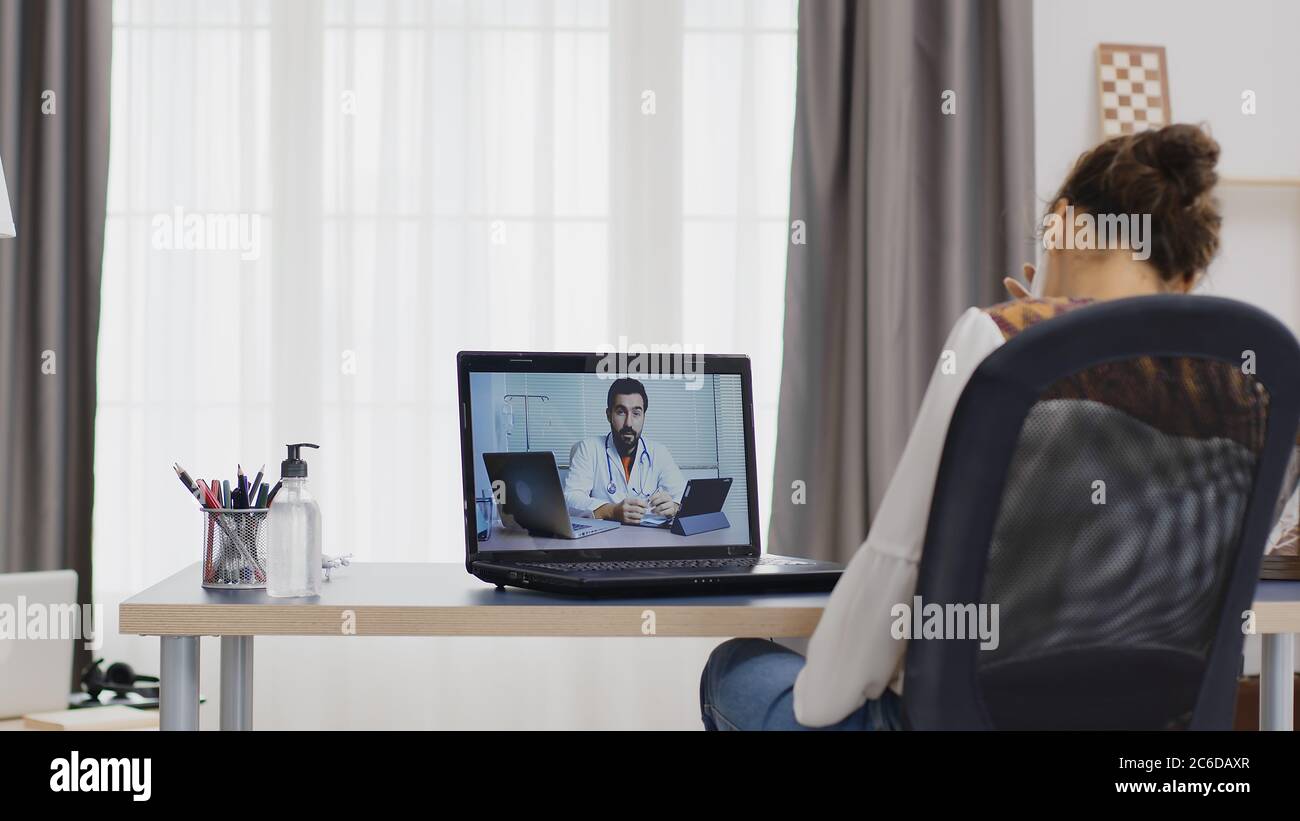 Telemedicine concept woman tablet hi-res stock photography and images ...