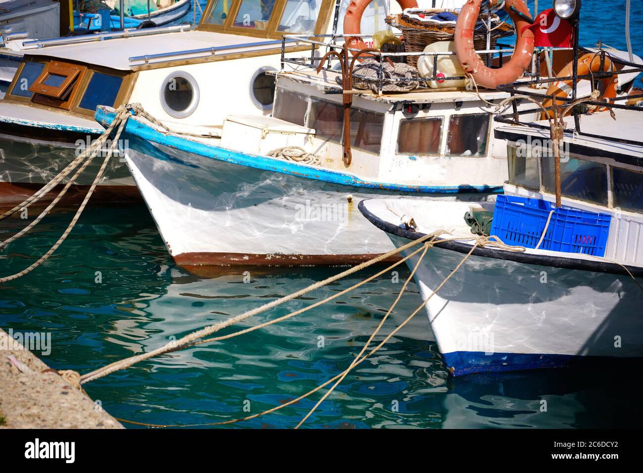 Row of moored sailing ships hi-res stock photography and images - Alamy