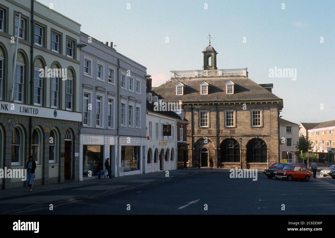 Market Place, Warwick, Warwickshire, England, UK. 8th May 1990 Stock ...