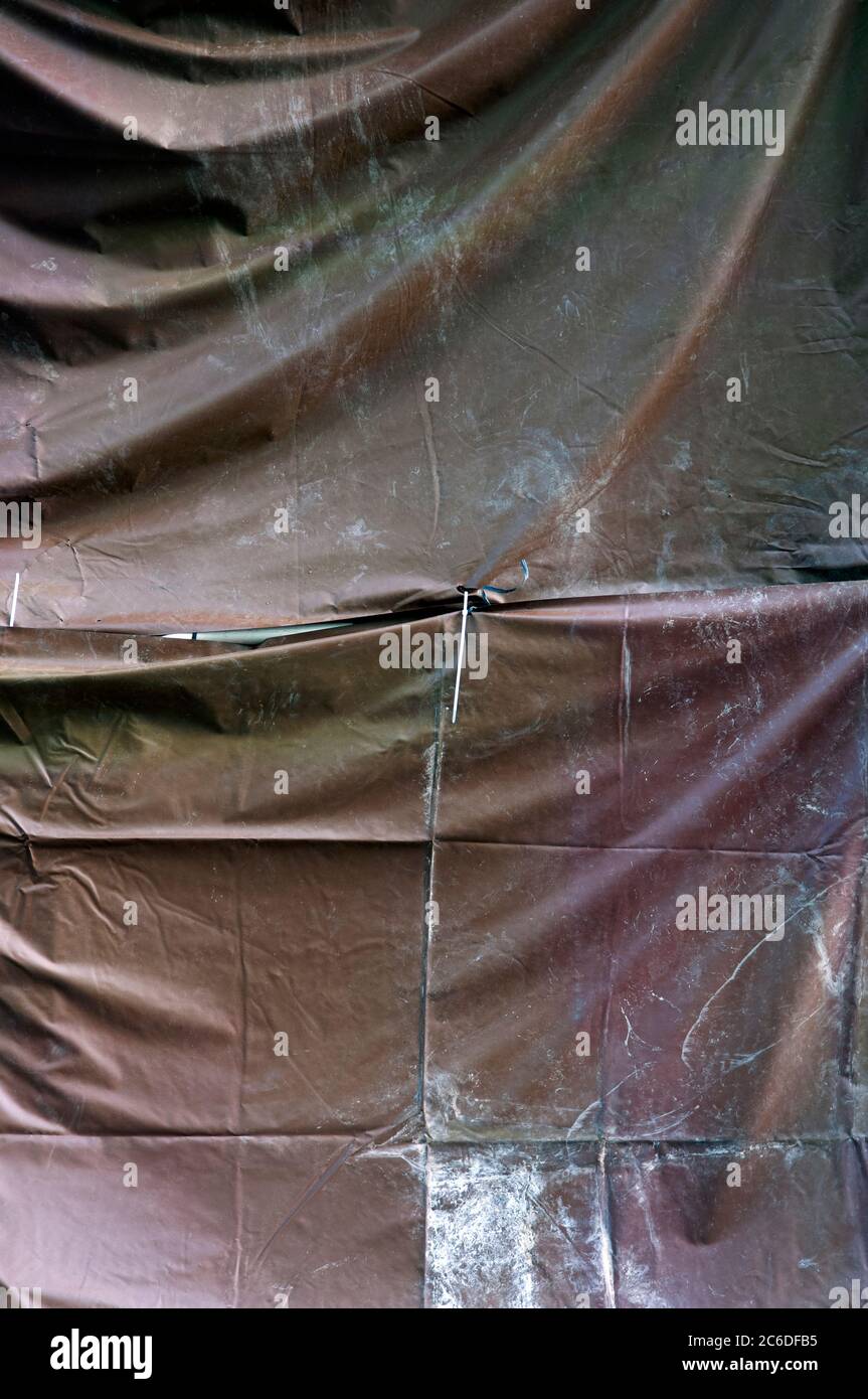Tarp tarpaulin hi-res stock photography and images - Alamy