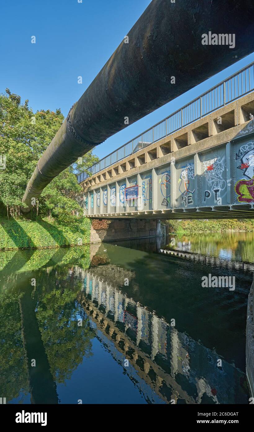 Sewer outfall hi-res stock photography and images - Alamy