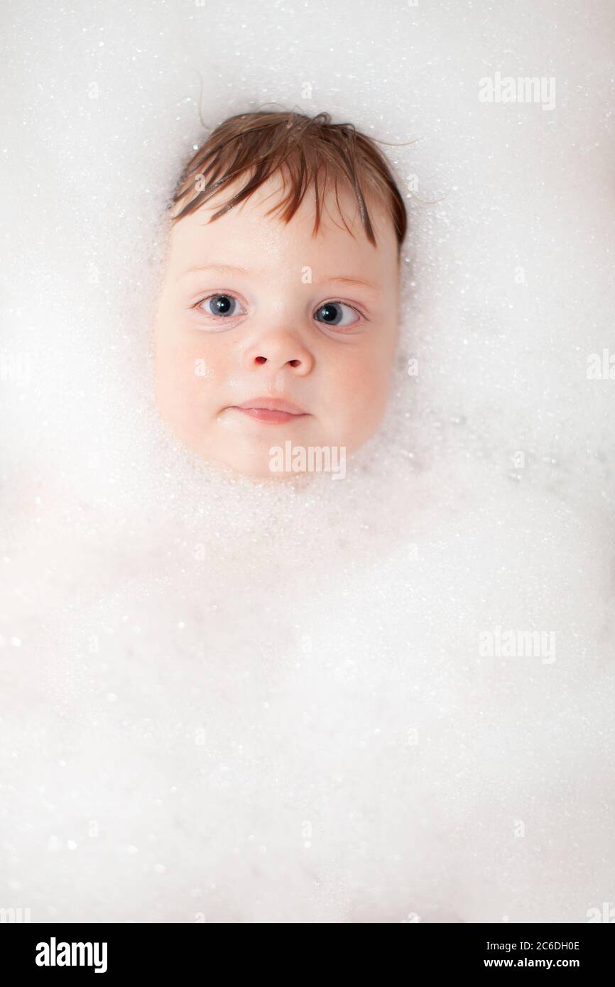 Kids bath soap hi-res stock photography and images - Alamy