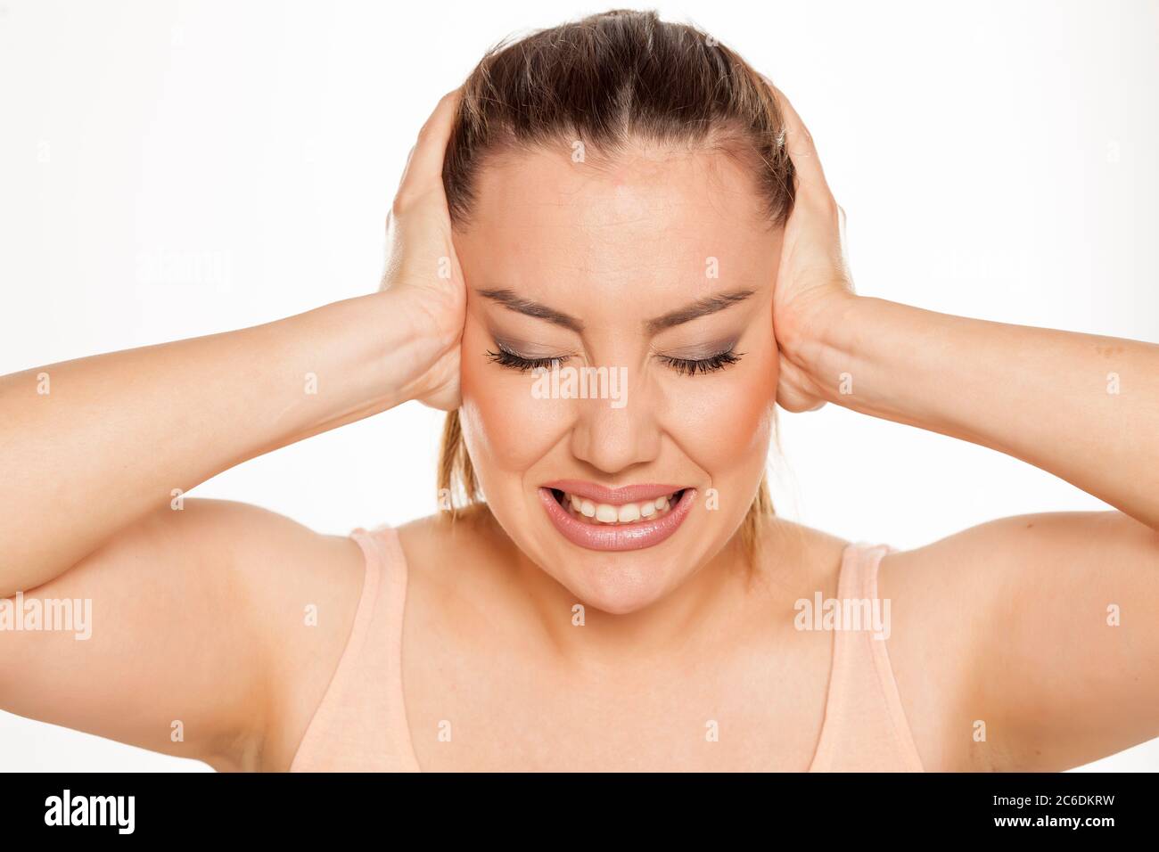 Headaches woman hi-res stock photography and images - Alamy Headaches woman hi-res stock photography and images - Alamy