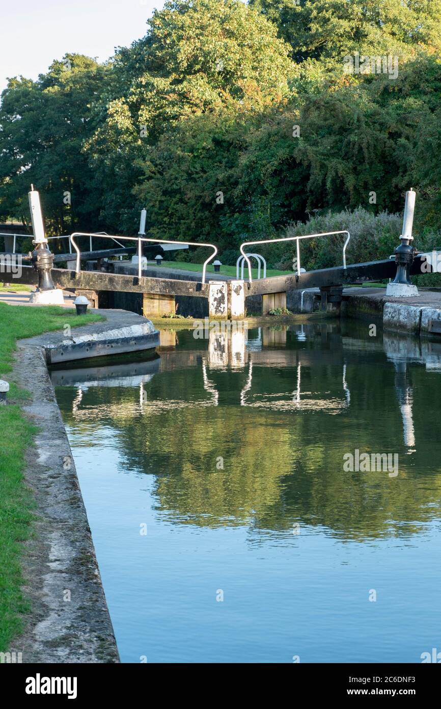 Canal lock gates Stock Photo - Alamy