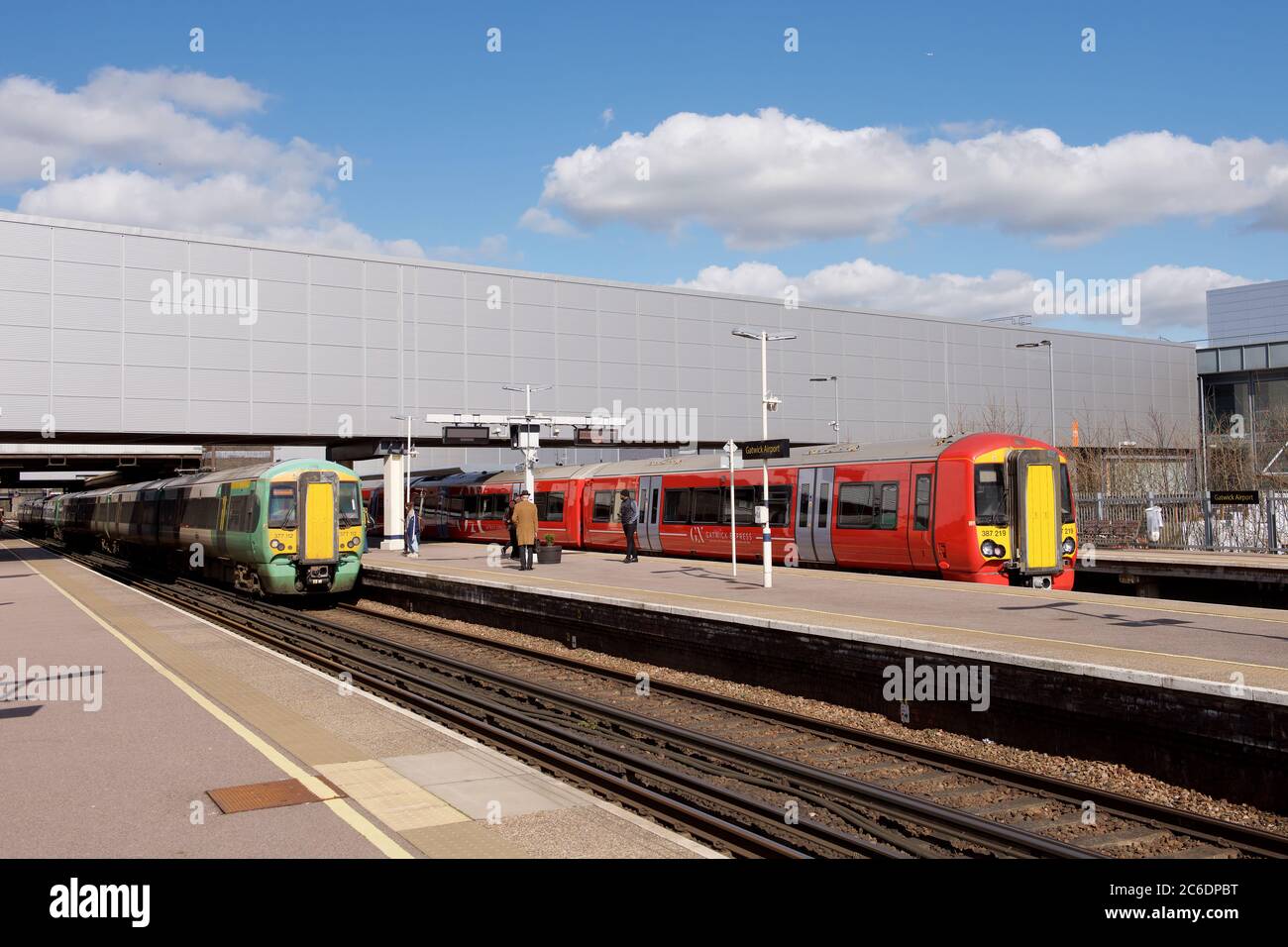 Gatwick Express Train at station Stock Photo - Alamy