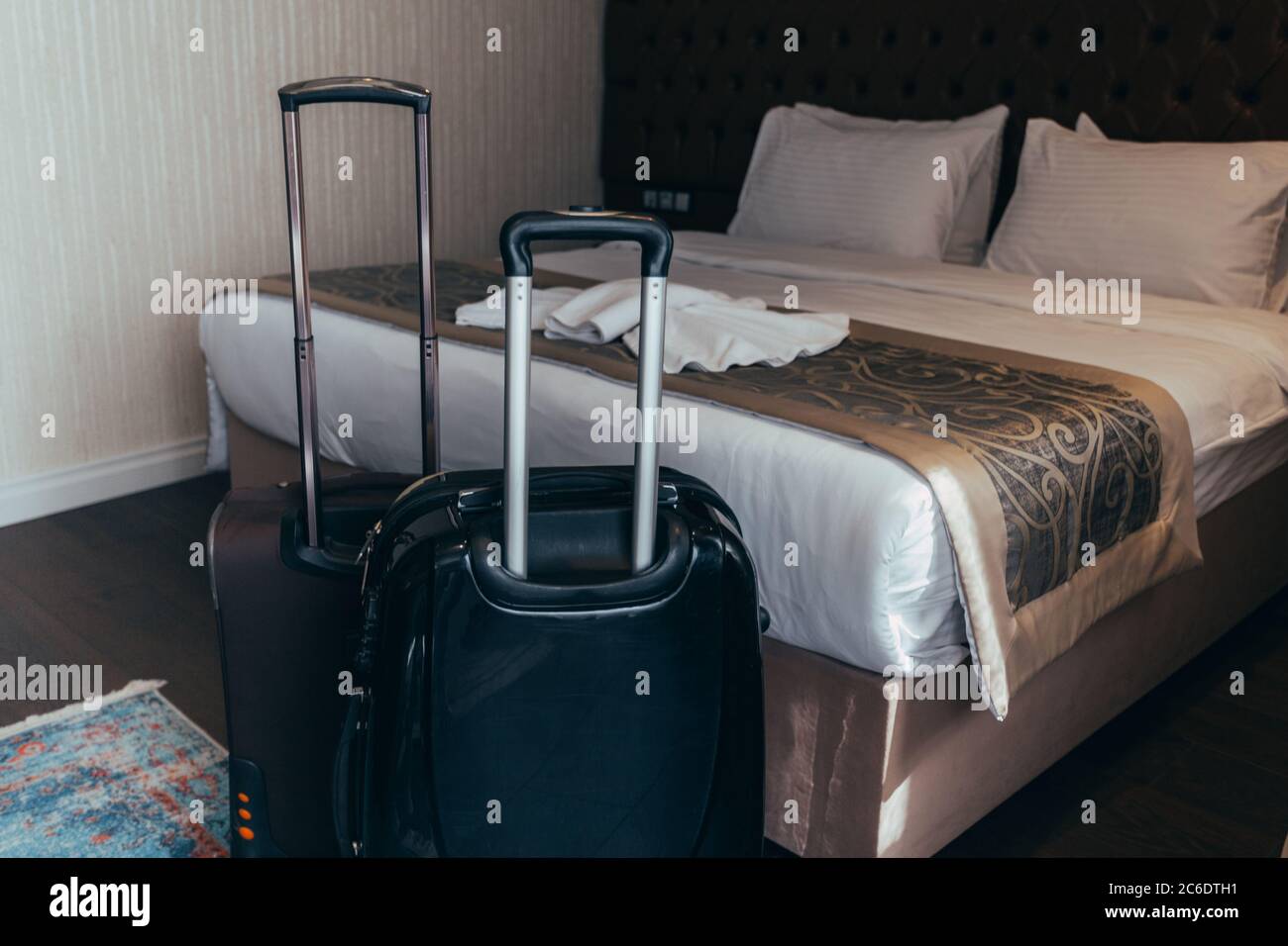 Luggage in the hotel room Stock Photo - Alamy