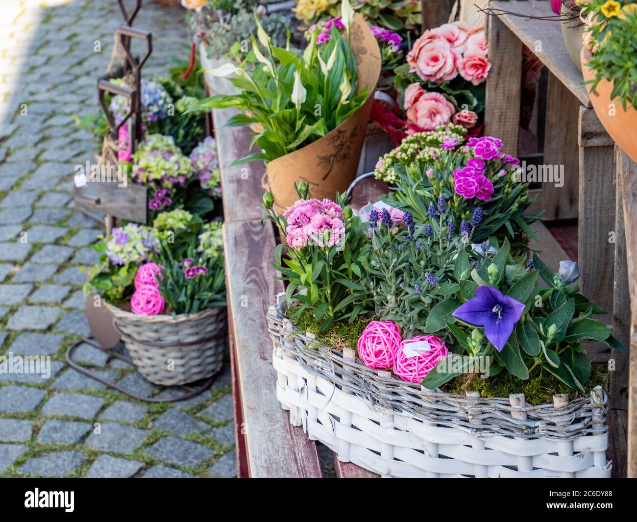 Floristry balcony hi-res stock photography and images - Alamy