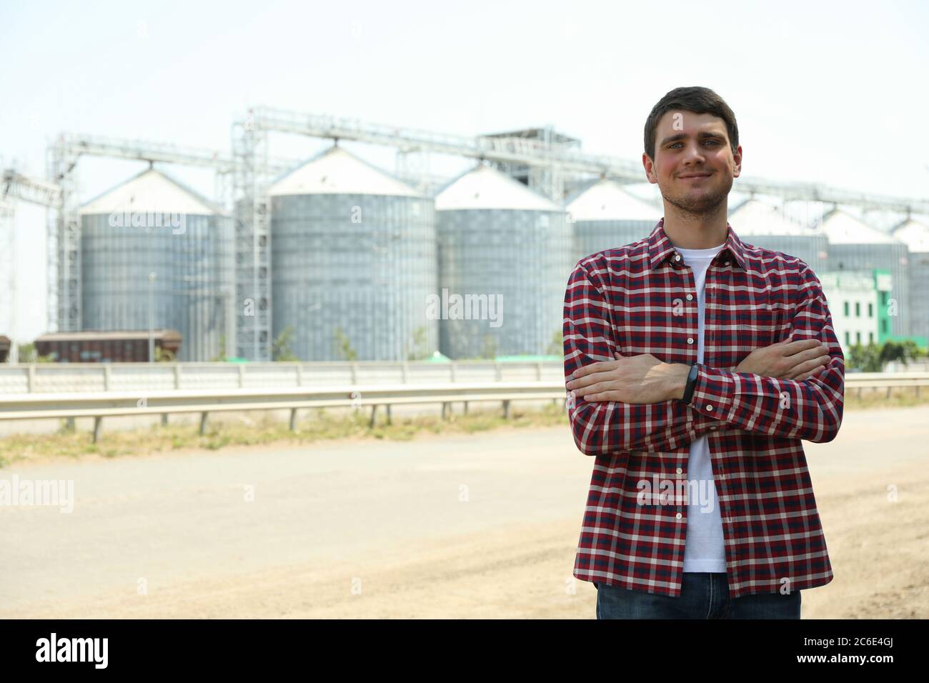 Silo silos man people farmer hi-res stock photography and images - Alamy