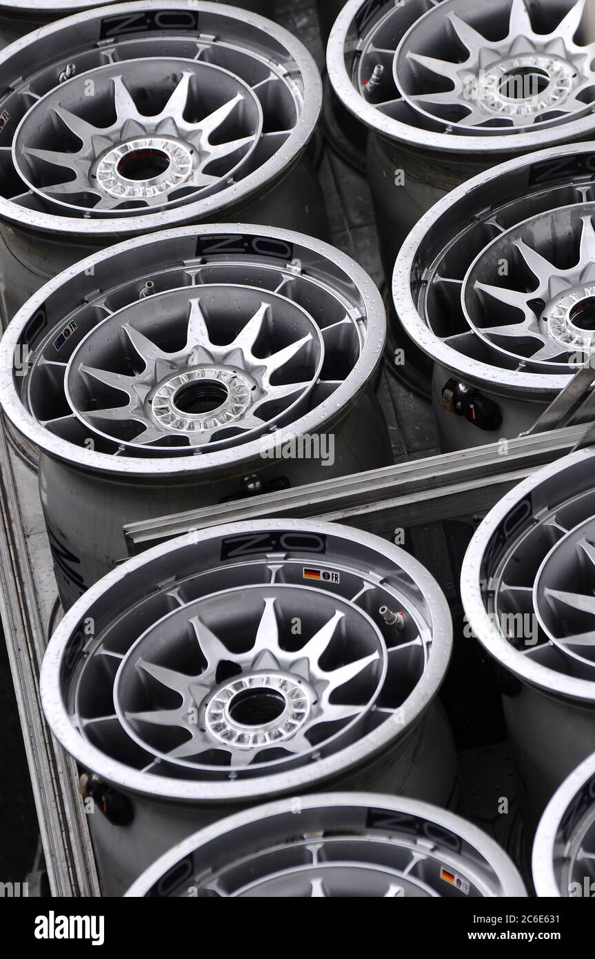 MUGELLO, ITALY - MAY 2012: detail of alloy wheels of Formula 1 cars ...