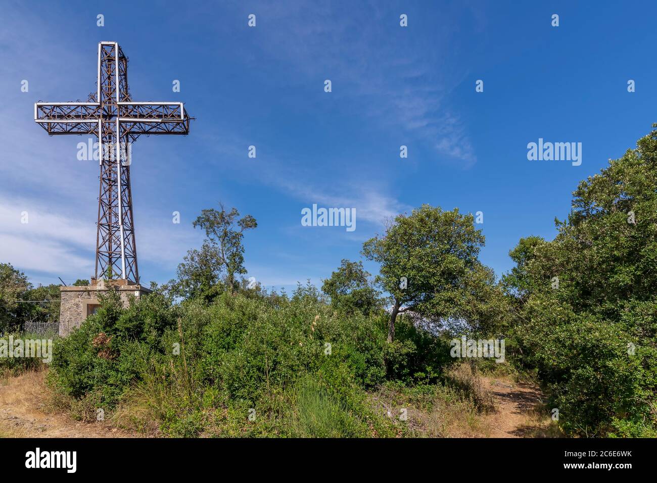 Monumental cross hi-res stock photography and images - Alamy
