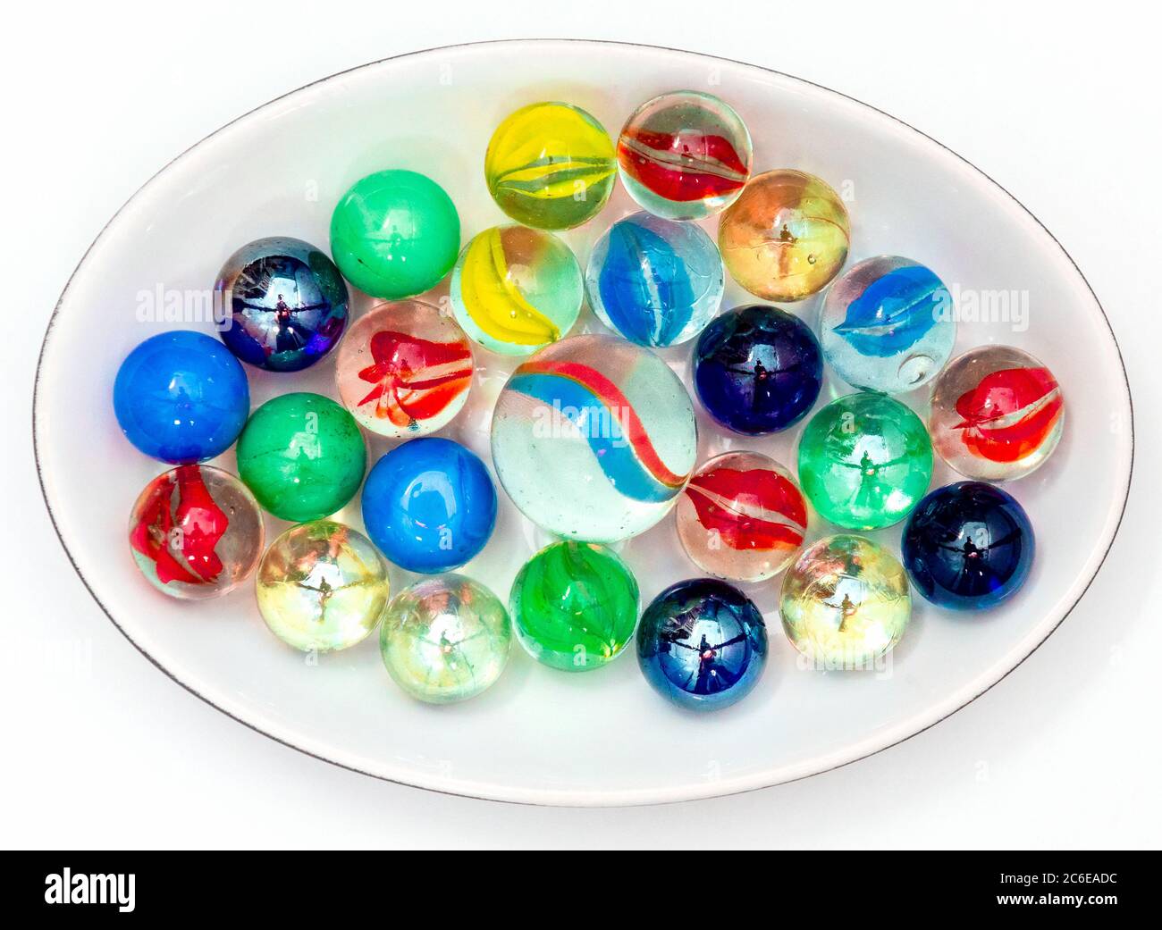 How many marbles hi-res stock photography and images - Alamy