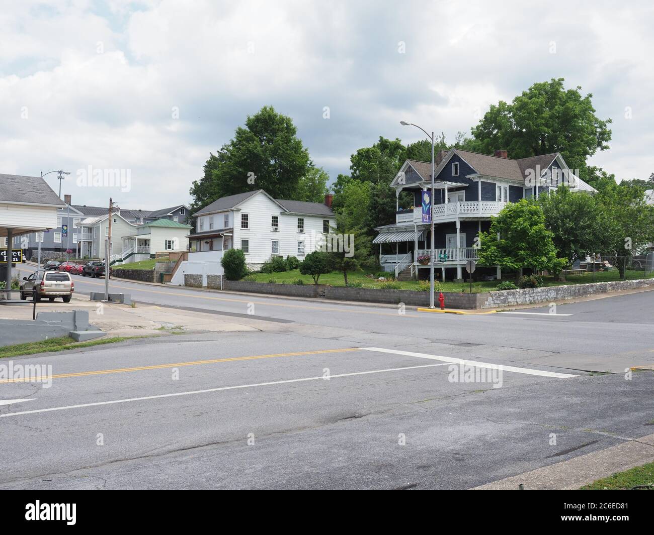 Town of luray hi-res stock photography and images - Alamy