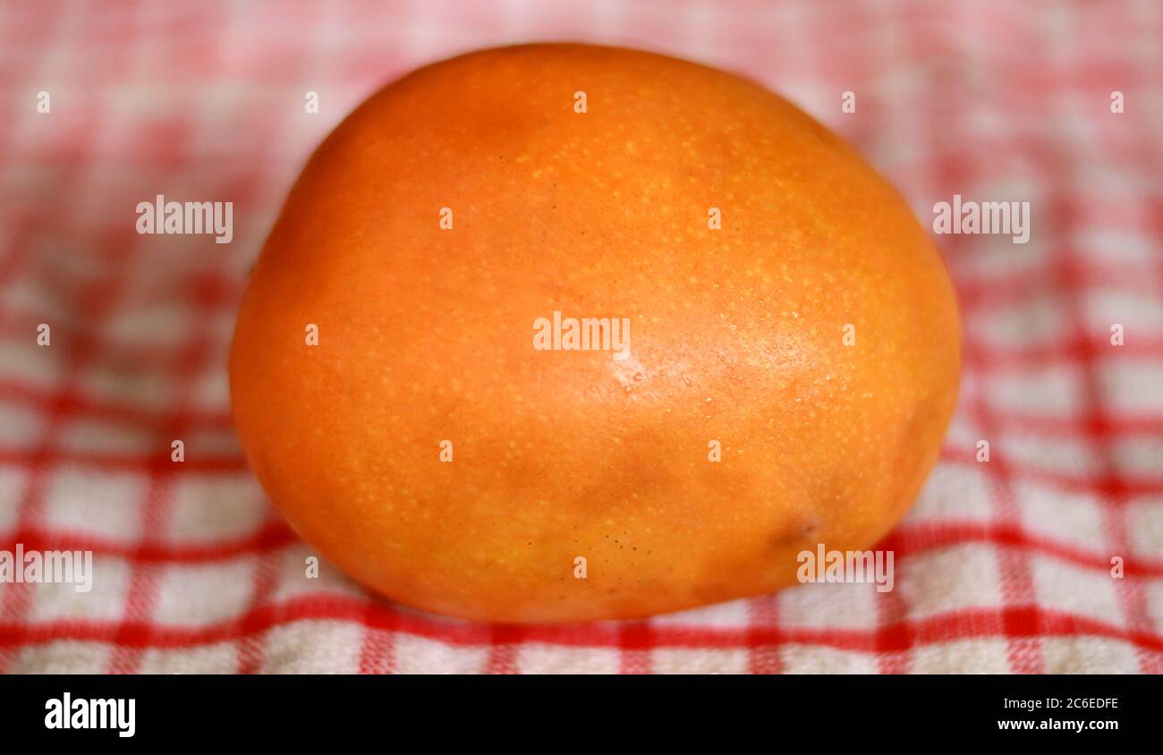 Gedong Gincu Mango. Type of mango in Indonesia Stock Photo - Alamy