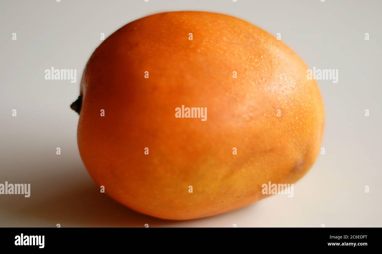 Gedong Gincu Mango. Type of mango in Indonesia Stock Photo - Alamy