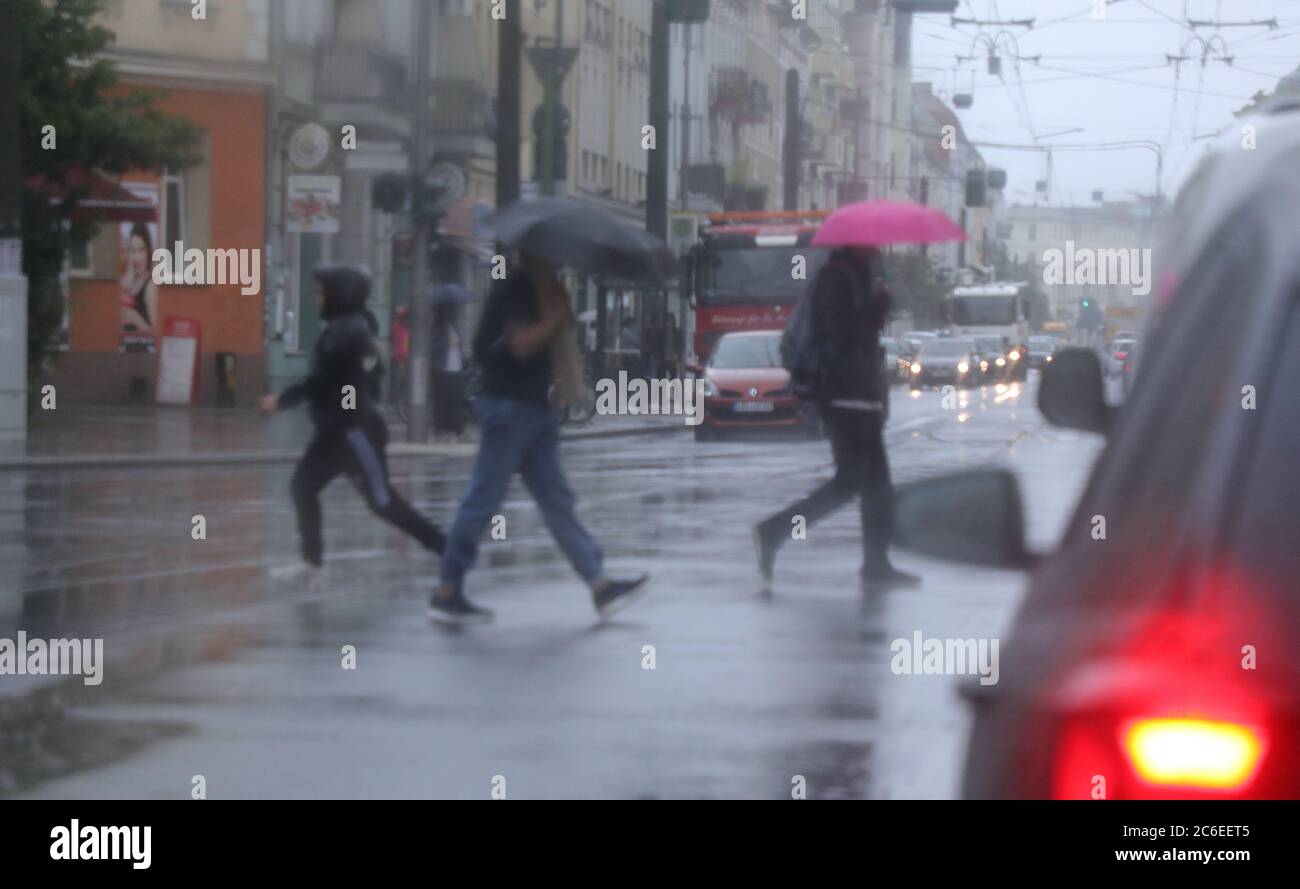 Berlin, Germany. 09th July, 2020. Persistent rainfall at temperatures ...