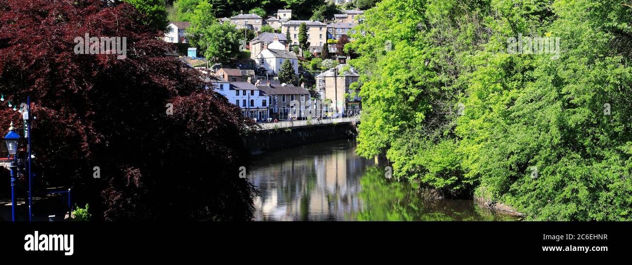 Overview of Matlock Bath on the river Derwent, Peak District National ...