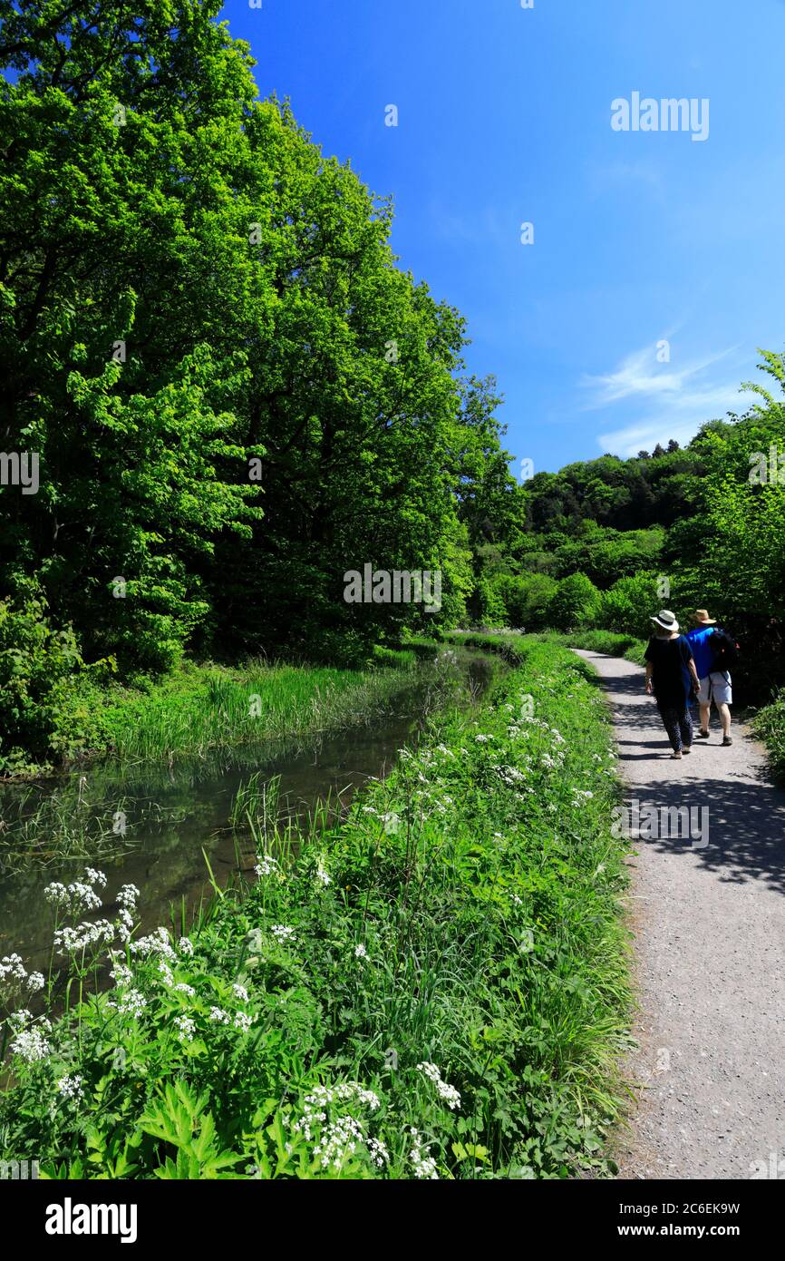 High peak junction visitor centre hi-res stock photography and images ...