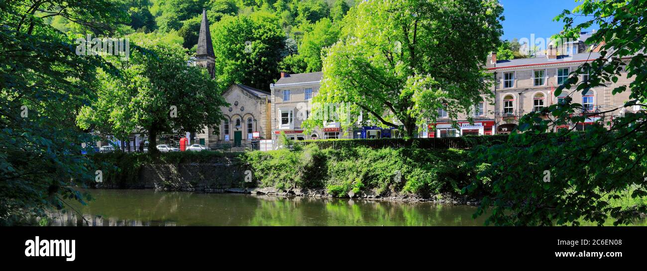 View of Matlock Bath on the river Derwent, Peak District National Park ...