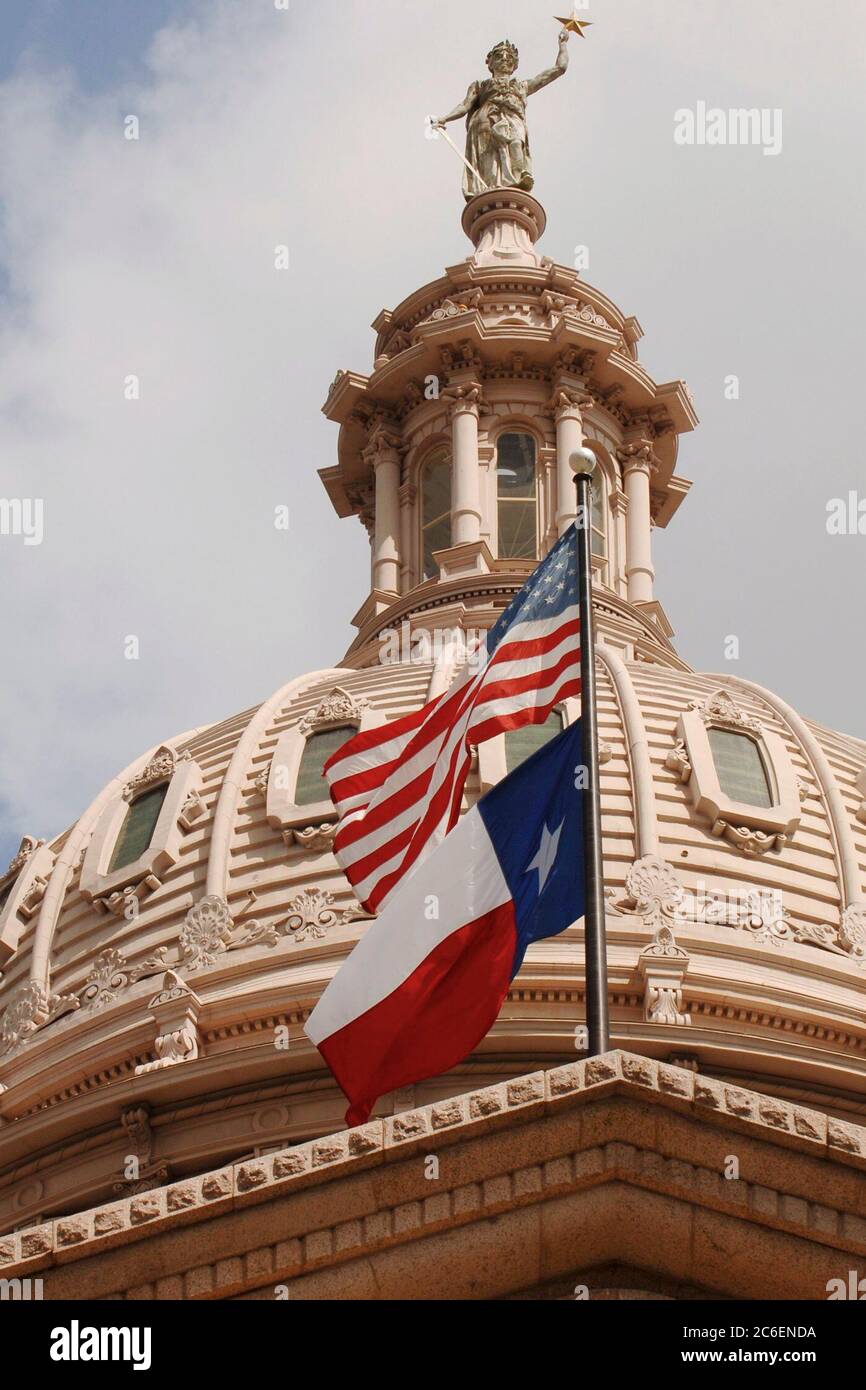 Us capitol building flag hi-res stock photography and images - Alamy